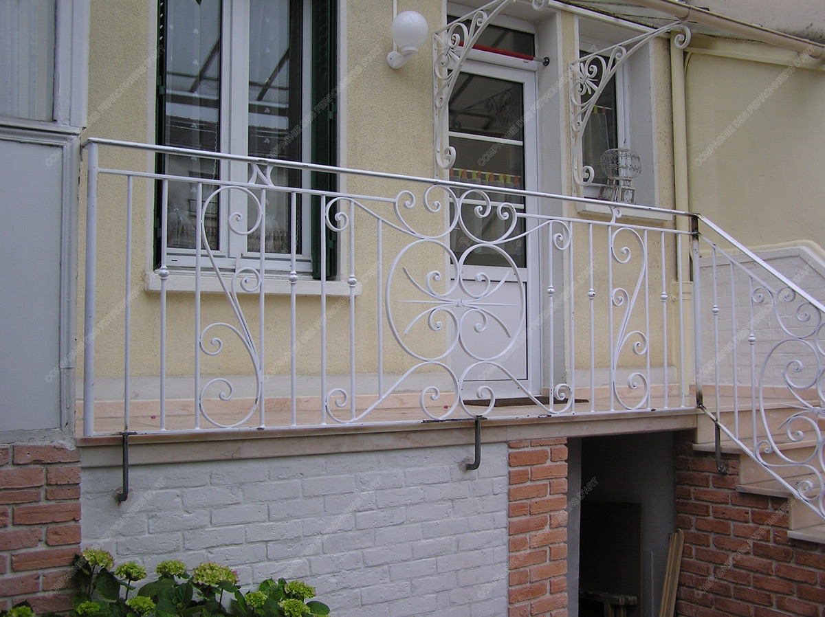 Ferronneries extérieures traditionnelles